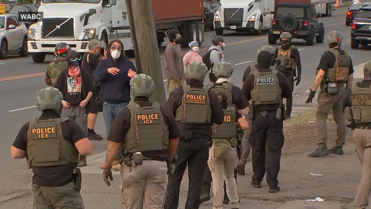 ICE agents clash with protesters at NJ immigration detention facility ...