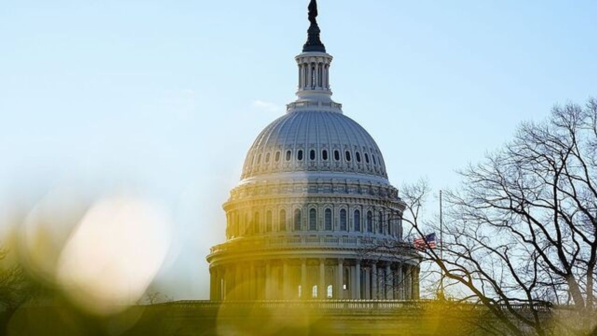 Shutdown risk up as Democrats ask GOP to strip DHS funds | Haystack News