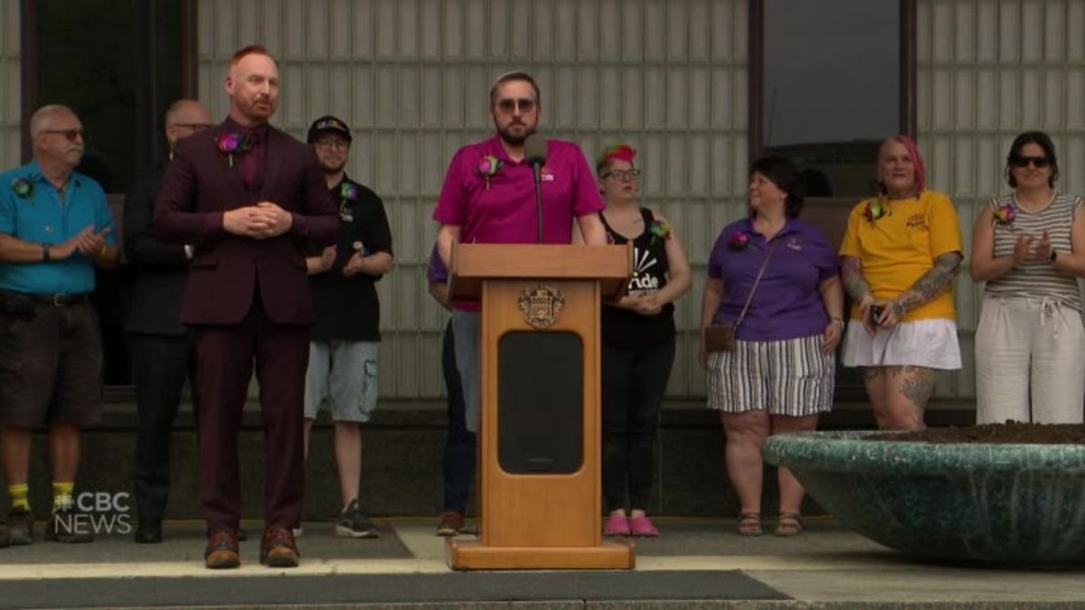 Ban on military uniforms in Winnipeg Pride parade draws criticism ...