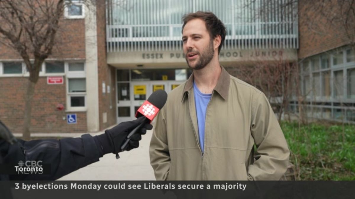 Liberals on edge of Canada's 1st majority government since 2019 ...