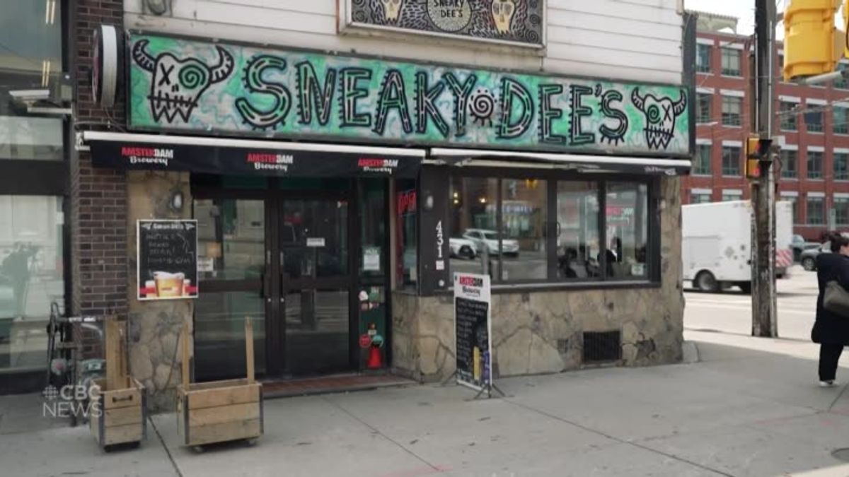 Why Toronto businesses have to get creative to cash in on FIFA World ...
