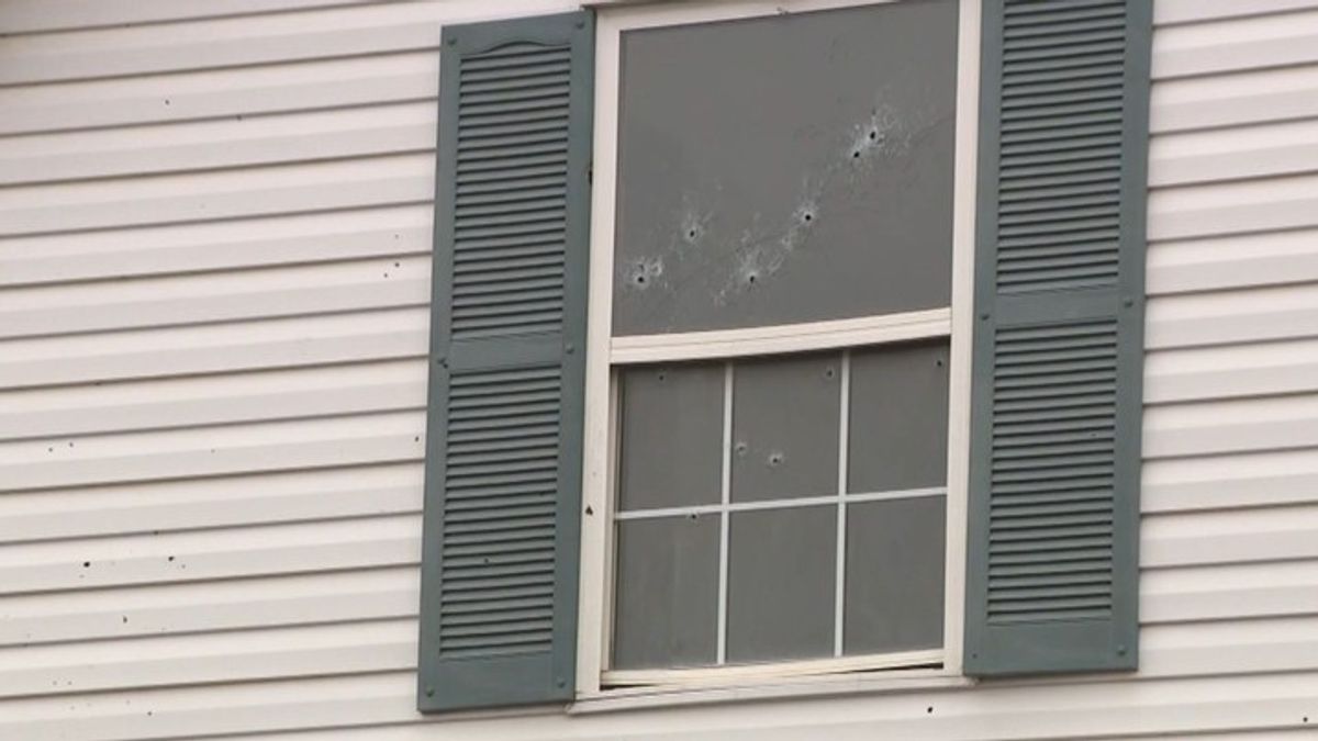 Police seek shooter after bullets strike sleeping kids; new tariffs to ...