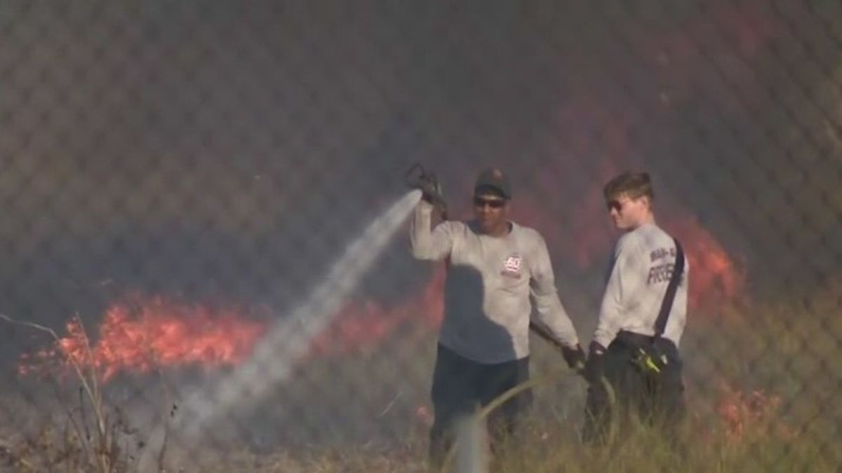 Sprawling brush fire continues to impact travel to Florida Keys ...