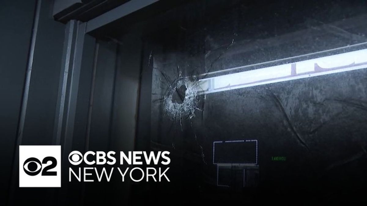 Search continues for gunman who shot and injured 4 people outside ...