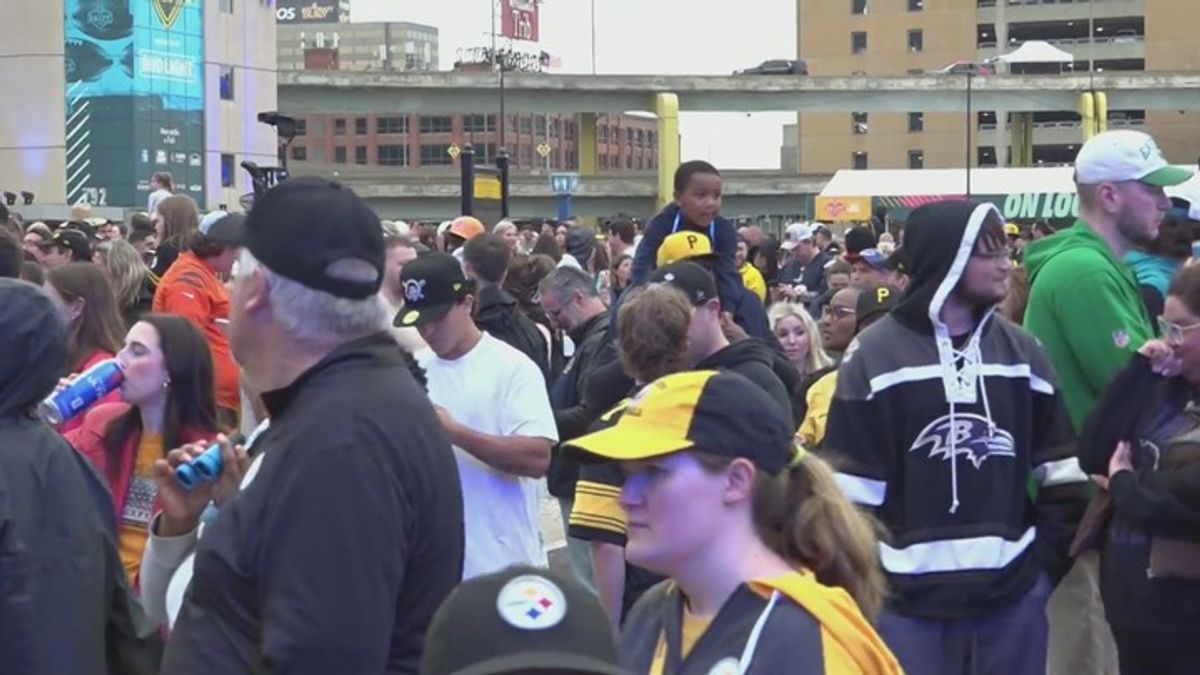 Pittsburgh breaks all-time attendance record as NFL draft comes to an ...