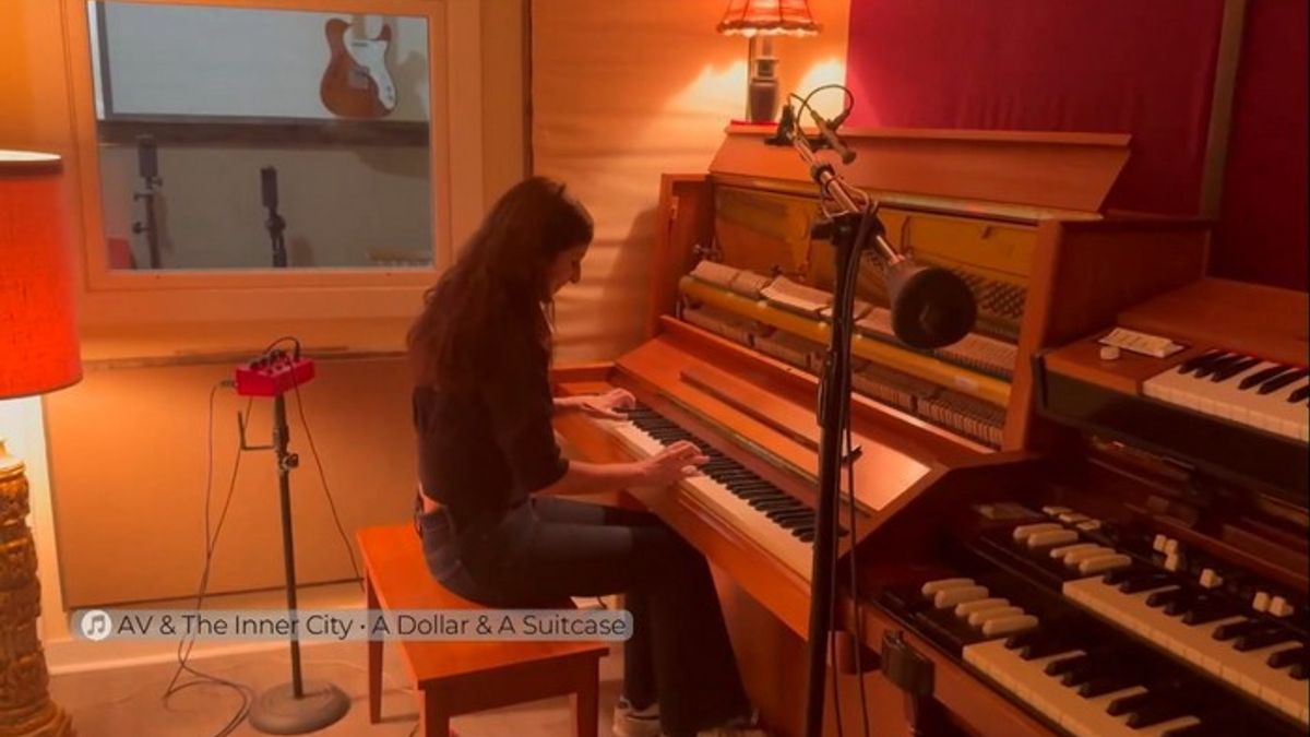AV & The Inner City perform ‘A Dollar & A Suitcase’ on Music Friday ...