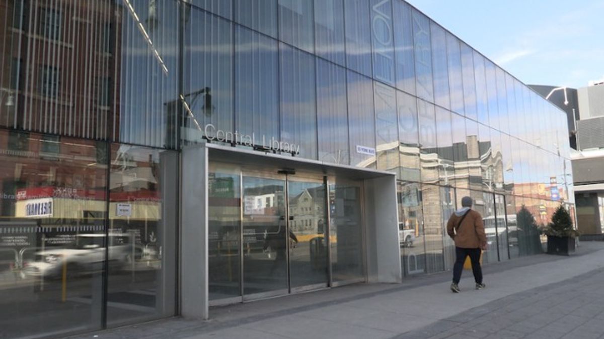 Hamilton library reviewing data from card access pilot project at ...