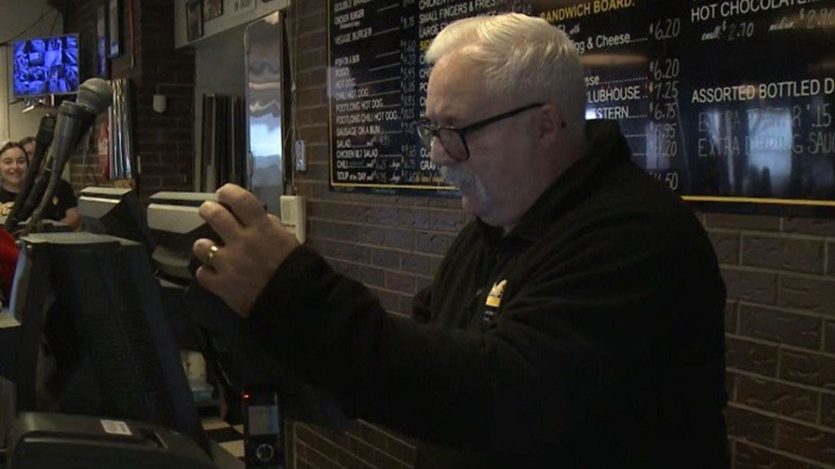 Rick Creechan to retire after decades at Hutch’s on the beach ...