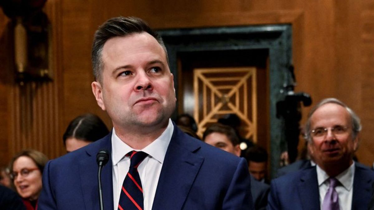 ‘He has no background in intelligence’: CNN intelligence analyst on ...
