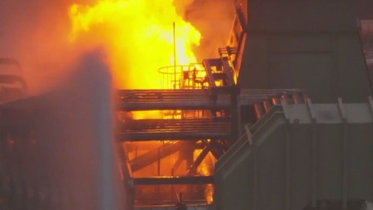 Cause of fire at Chevron refinery under investigation | Haystack News