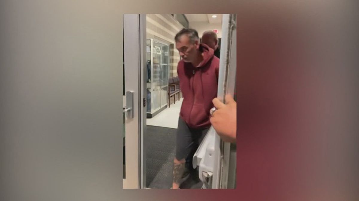 Man headed to court after deputies say his father's body was found ...