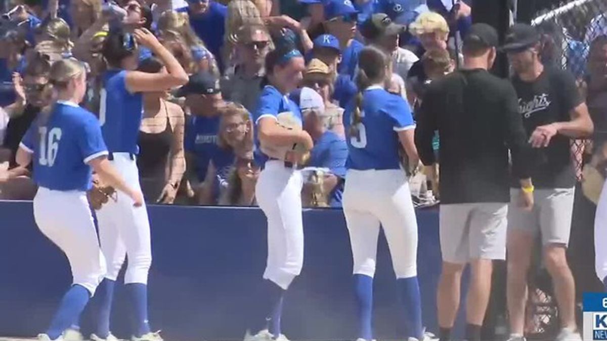 LCWM softball opens state tournament with dominant win over Esko ...