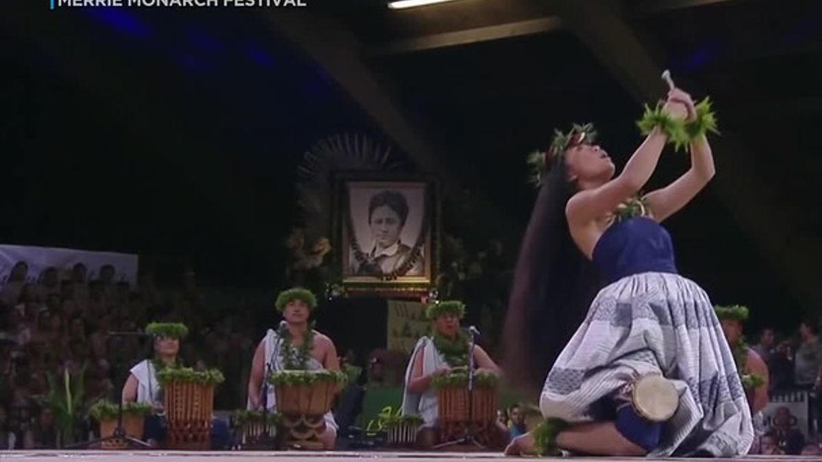 Miss Aloha Hula - Kahiko | Merrie Monarch 2026 | Haystack News