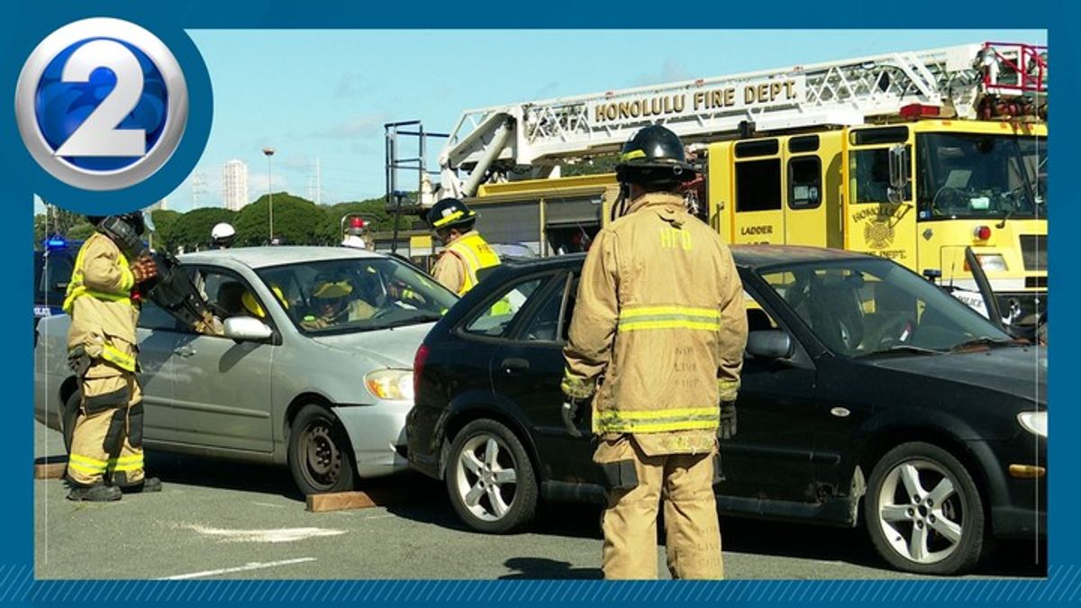 Move over for emergency vehicles, it’s the law | Haystack News