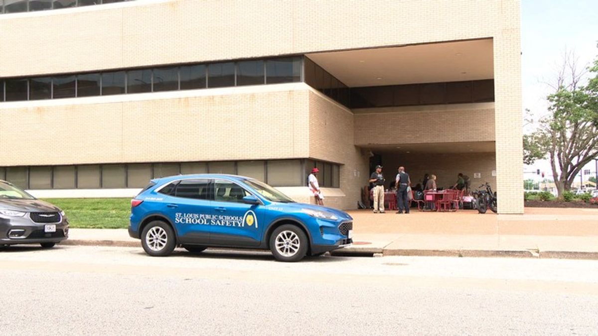 Legionella bacteria found in water at SLPS central office, employees ...