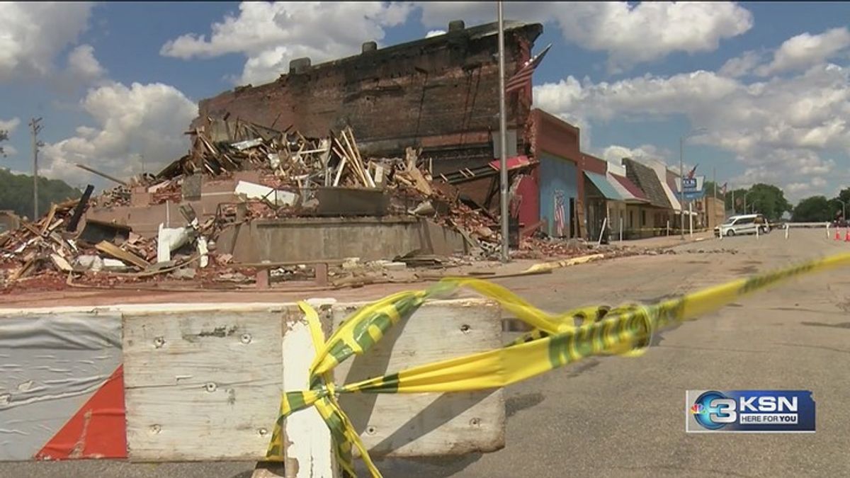 Fire destroys downtown Attica buildings | Haystack News