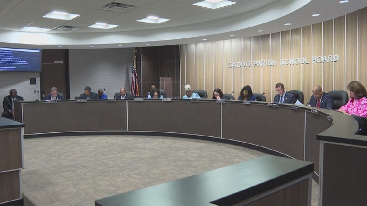 Community pushes back on 81st Street Education Center closure ...