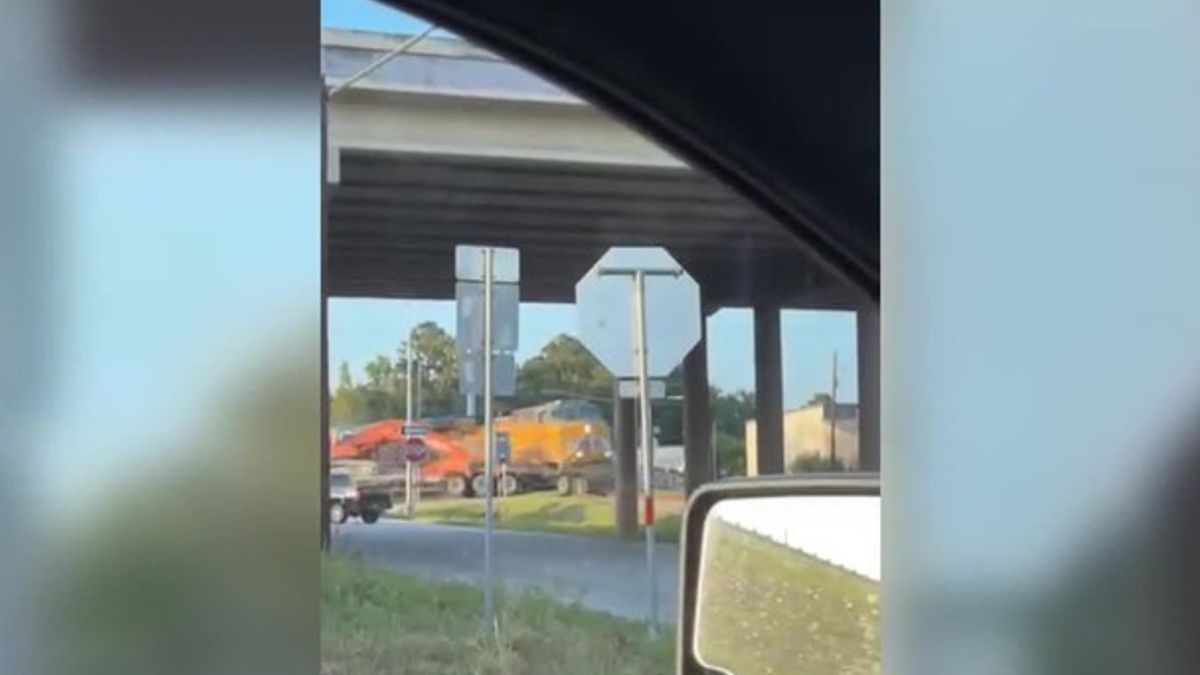 Lufkin police, fire respond to crash between semi-trailer, train ...