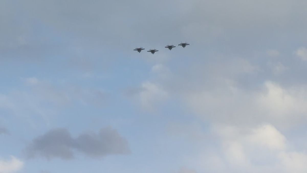 WATCH LIVE: F-35 jets fly over stadium before RSL VS. Inter Miami game ...