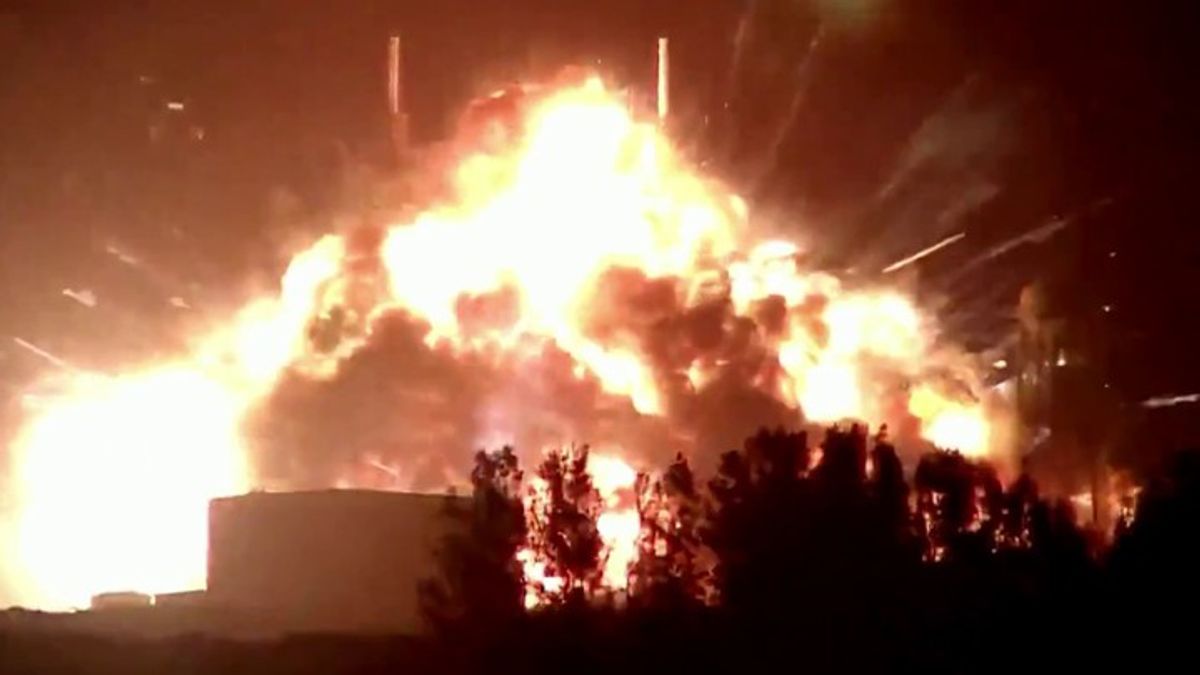 Blue Origin rocket explosion could delay NASA's moon plans | Haystack News
