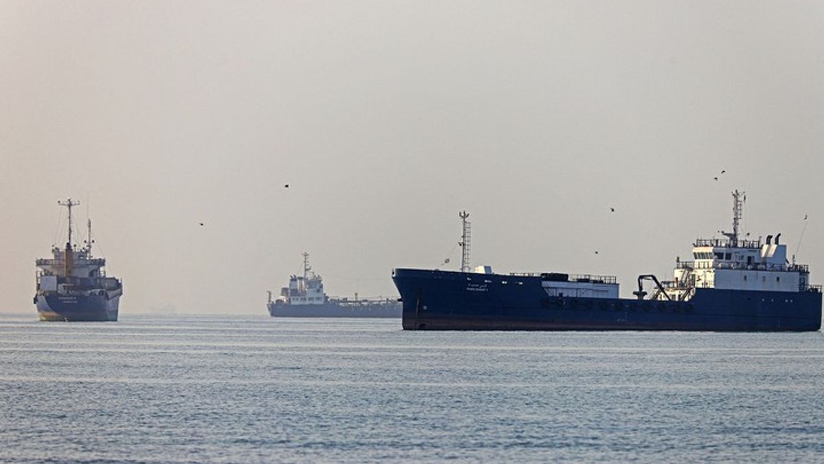 Iranian Drone Attack Hits Airport in Kuwait After Striking US Bases ...