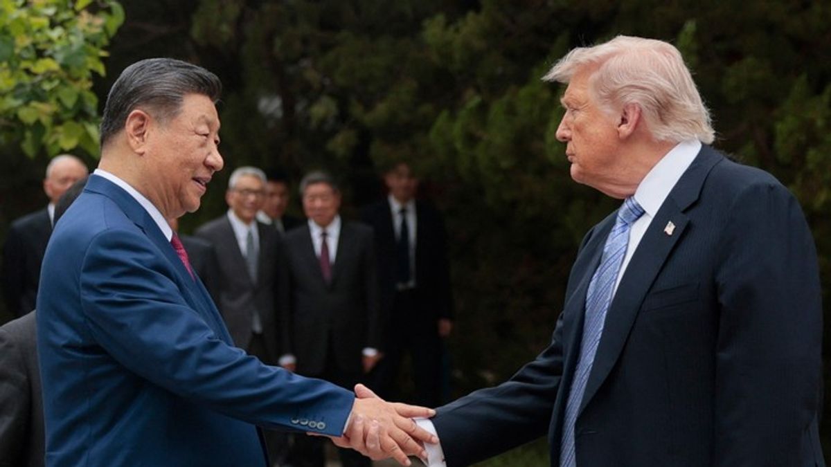 Markets Plunge Amid Concerns About Aftermath of China Summit | Haystack ...