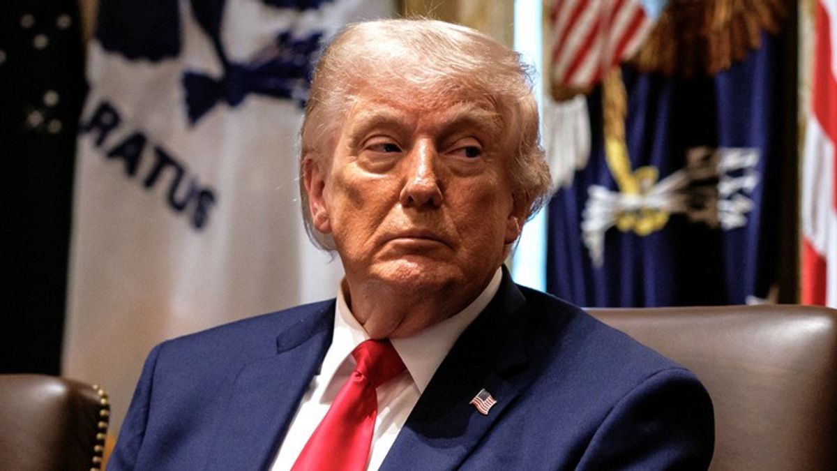 Trump Says He Feels No Political Pressure to End War With Iran ...