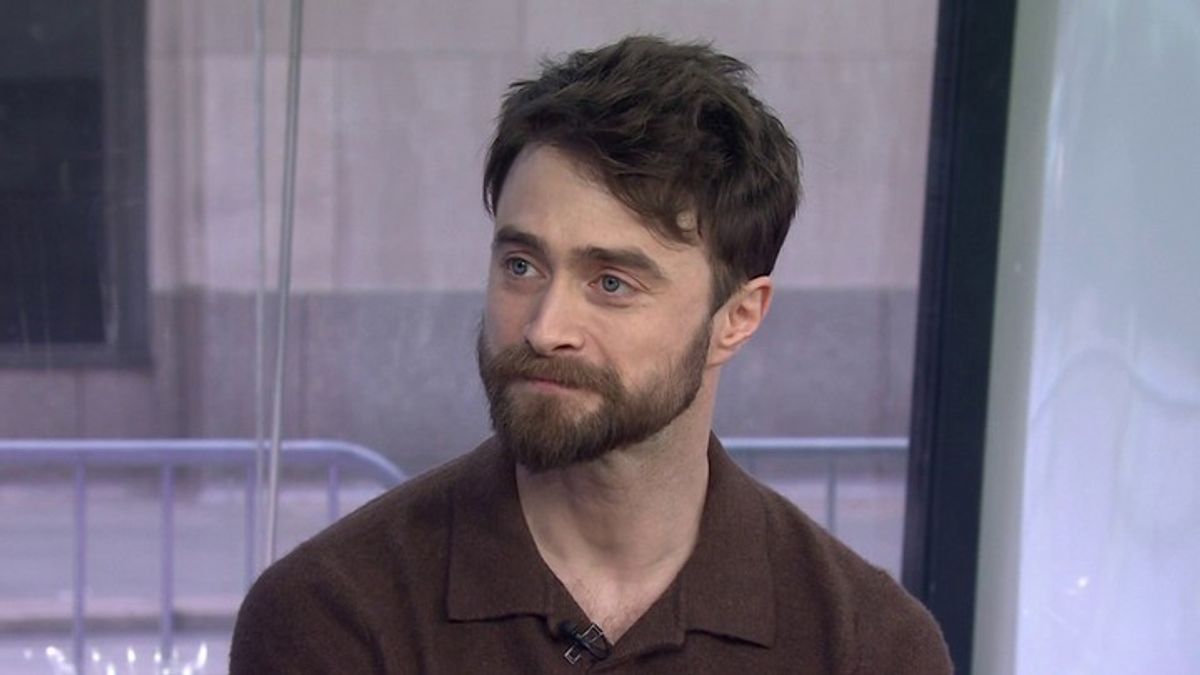 Daniel Radcliffe Talks 'Reggie Dinkins,' First NBA Game, More ...