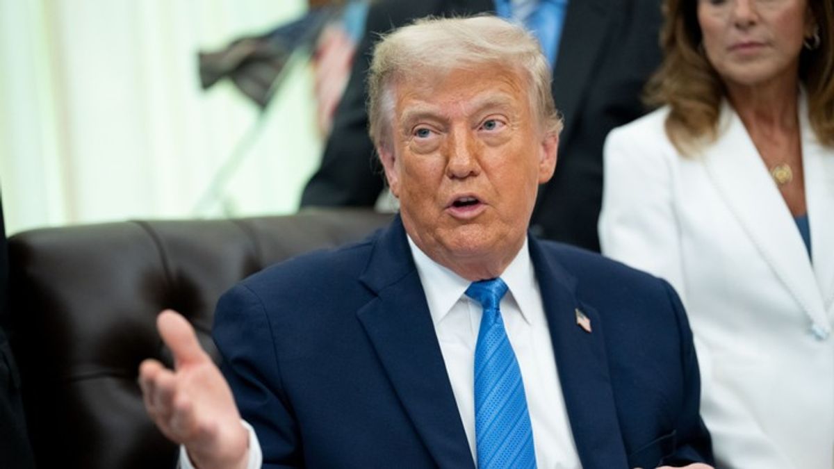 Trump Says 'I Love the Inflation' as Consumer Price Index Rises ...