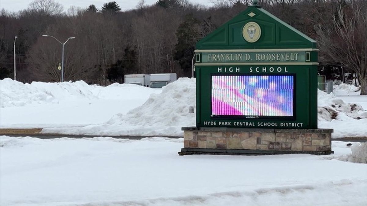 Hyde Park School District identifies person who brought bullet found in ...