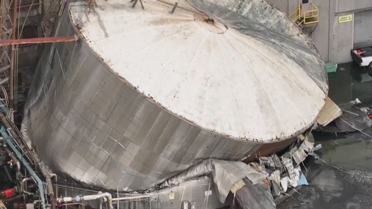 Two dead, nine missing after Washington chemical tank explosion ...