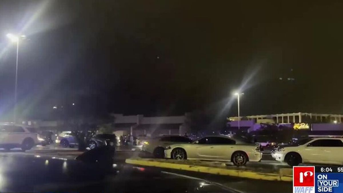 Heavy police presence near Oakwood Ave. | Haystack News
