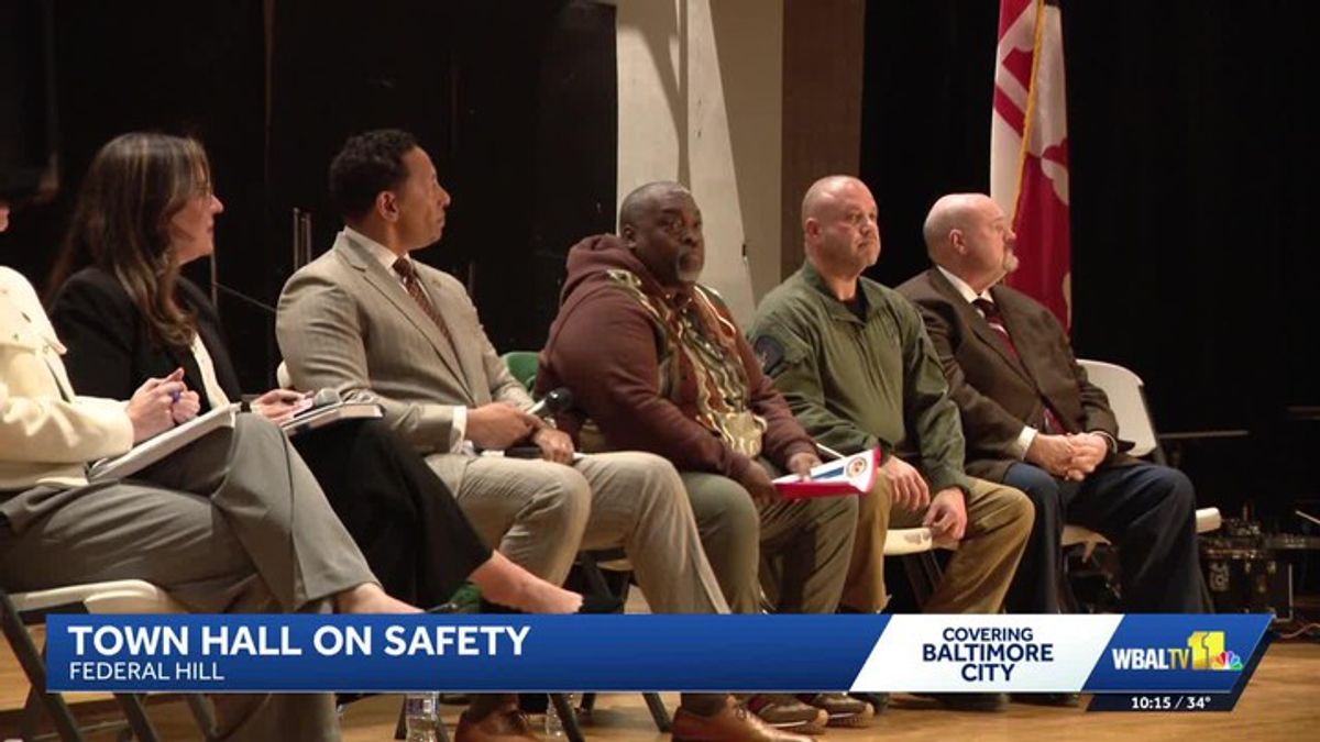 City town hall focuses on smoke shops, juvenile public safety ...