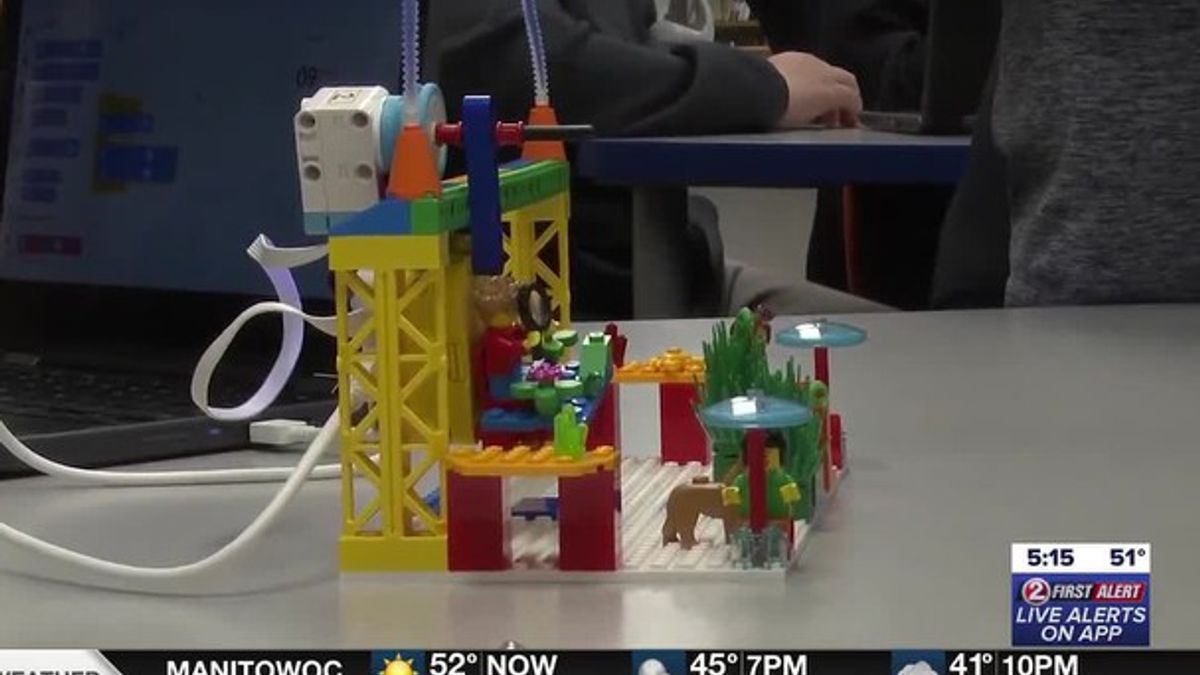 Doty Elementary students show off LEGO machines | Haystack News