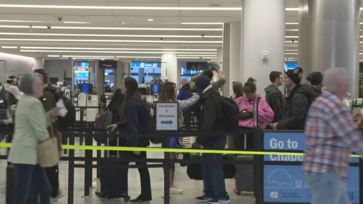 Charlote Douglas asking community to donate gift cards for unpaid TSA ...