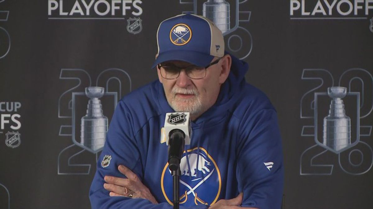 Sabres' Lindy Ruff talks with media ahead of Saturday's game ...