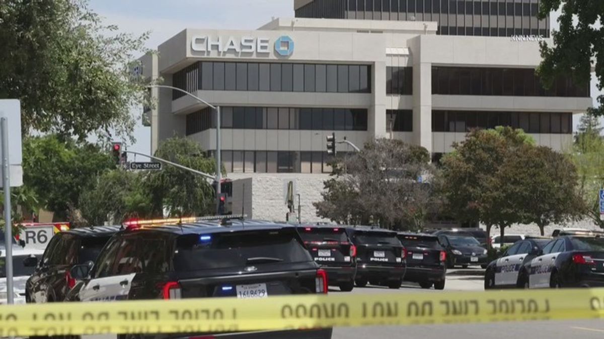 New details ten hostages safe after 15-hour standoff at Bakersfield ...