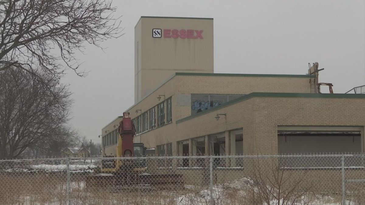 Cleanup efforts underway for North Main Street sites in Rockford ...