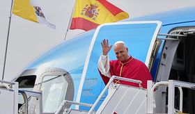 Pope Leo XIV calls for 'end to polarisation' as he makes the first ...