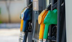 Business groups urge Trump to reject diesel export ban amid record ...