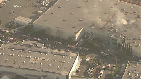 Small plane crashes into building in California | Haystack News