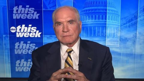 The Secret Service is guarding ‘more people than they've ever had to ...