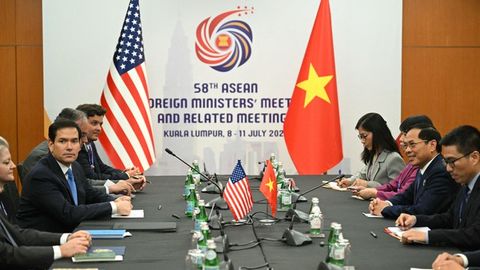 Crucial Talks Between US and China at ASEAN Summit | Haystack News