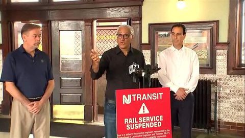 NJ Transit CEO Speaks Before Meeting Union Amid Strike | Haystack News