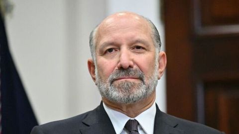 Lutnick May Withhold US Chip Grants in Push for Bigger Investments ...