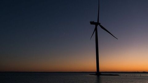 Orsted to Continue Share Sale as Trump Halts Wind Farm | Haystack News