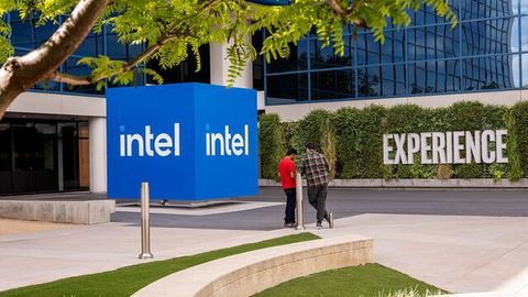 Intel Under Pressure to Increase US Production | Haystack News