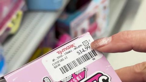 Secret price tag codes? How to spot deep discounts this holiday shopper ...
