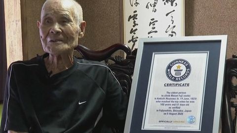 102-year-old climber sets Guinness World Record as oldest person to ...