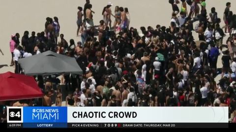 Massive group of spring breakers take over Sunny Isles Beach | Haystack ...